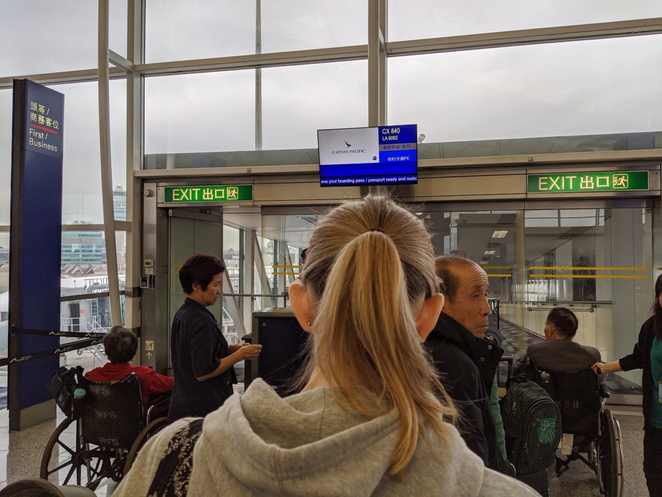 Review: Cathay Pacific First Class 77W (New Catering + Bamford)